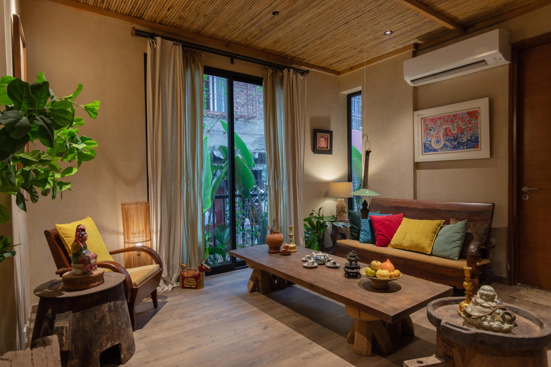 The North Vietnam countryside home inside the city by DTI Design ...
