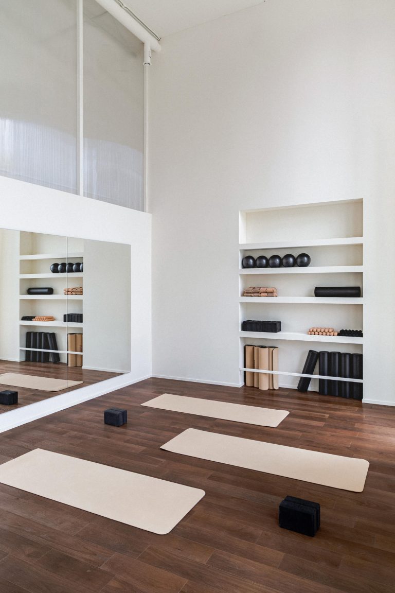 stretching studio Pace by 1820.st - Interior Design - Inspiration
