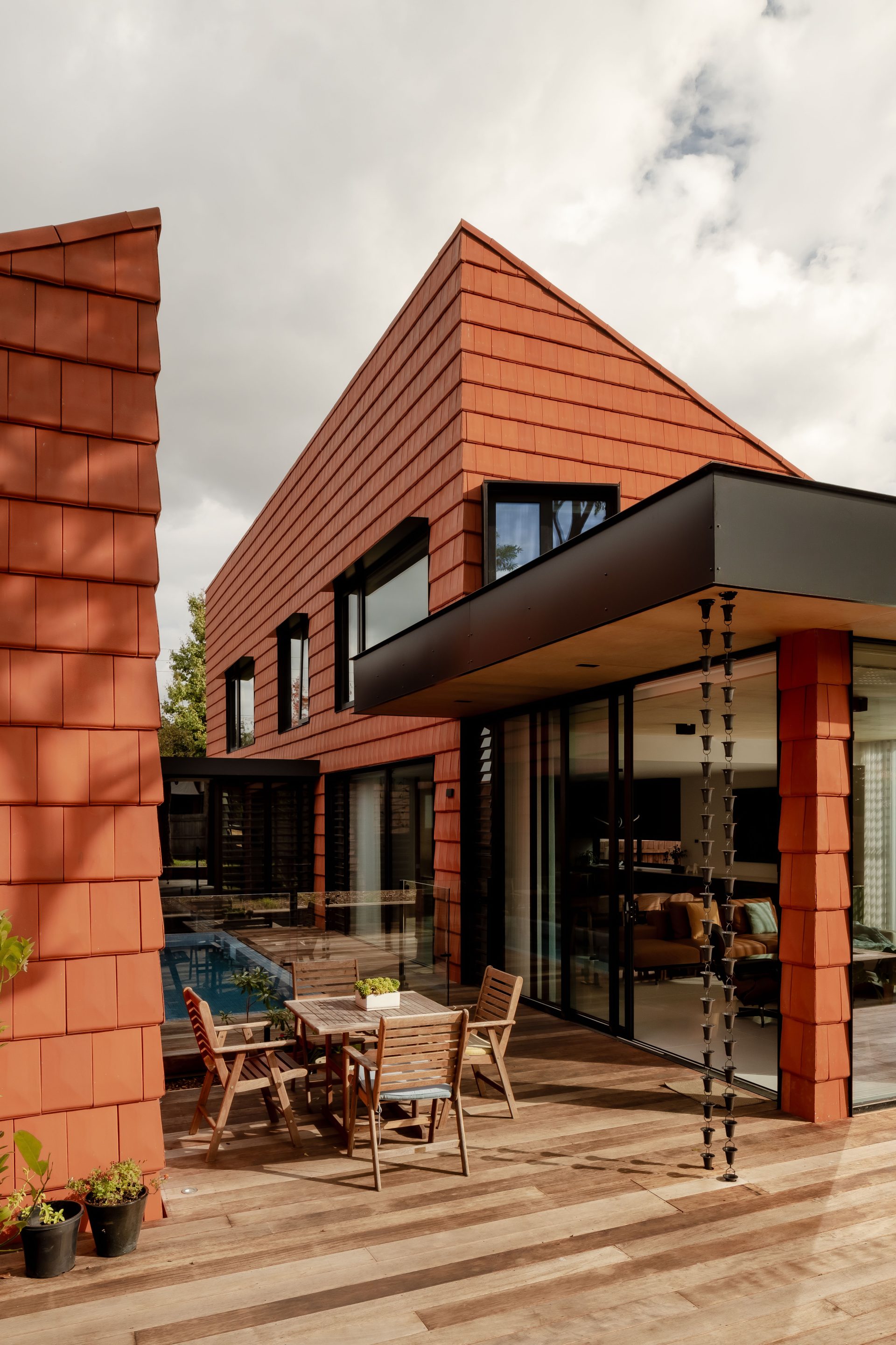 Mahogany House Intergenerational Home by R ARCHITECTURE - Interior ...
