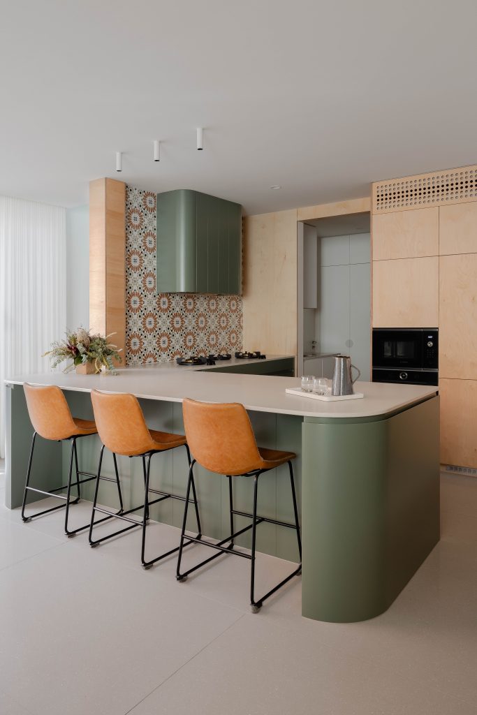 Mahogany House Intergenerational Home by R ARCHITECTURE - Interior ...