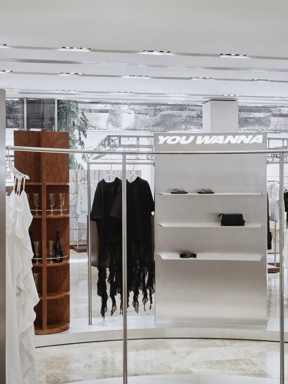 YOU WANNA Brand Corner at Tsvetnoy Department Store, Moscow by SINITSA ...
