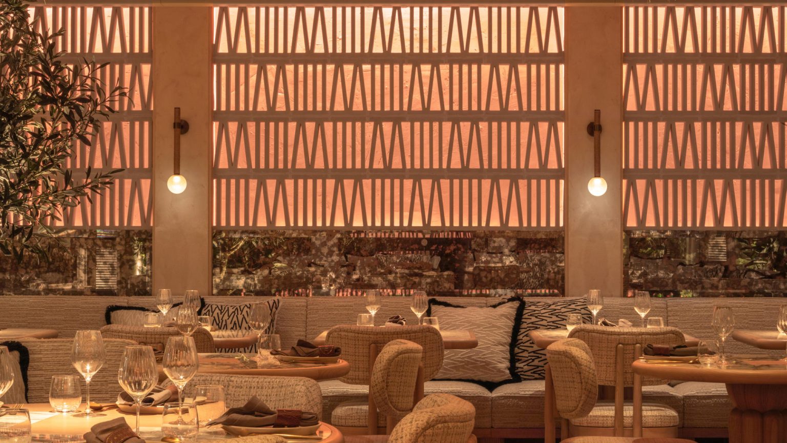 Studio WYZE leads the design for FENIX Mayfair Restaurant - Interior ...